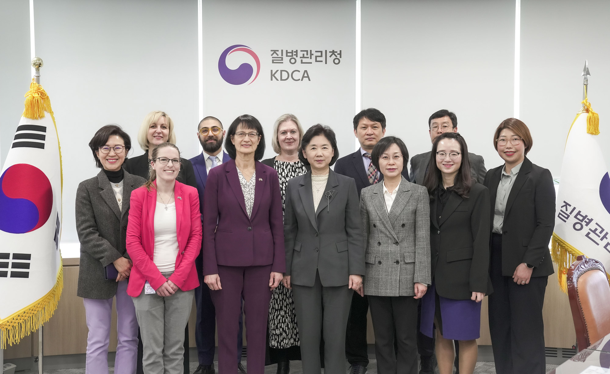 UK Health Security Agency (UKHSA), visited the Korea Disease Control and Prevention Agency (KDCA ...